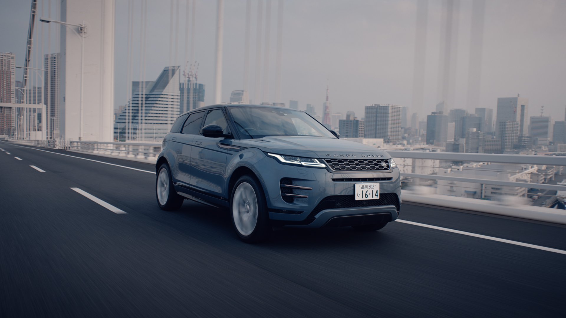 New Range Rover Evoque / “LIVE FOR THE CITY” / Jaguar Land Rover Japan ...